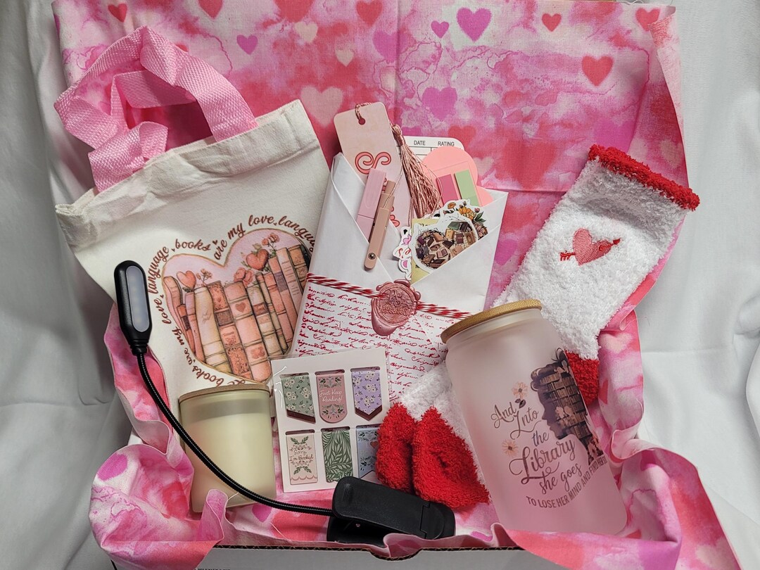 Valentine Blind Date With a Book, Bookish Gift Box, Mystery Book Bundle ...