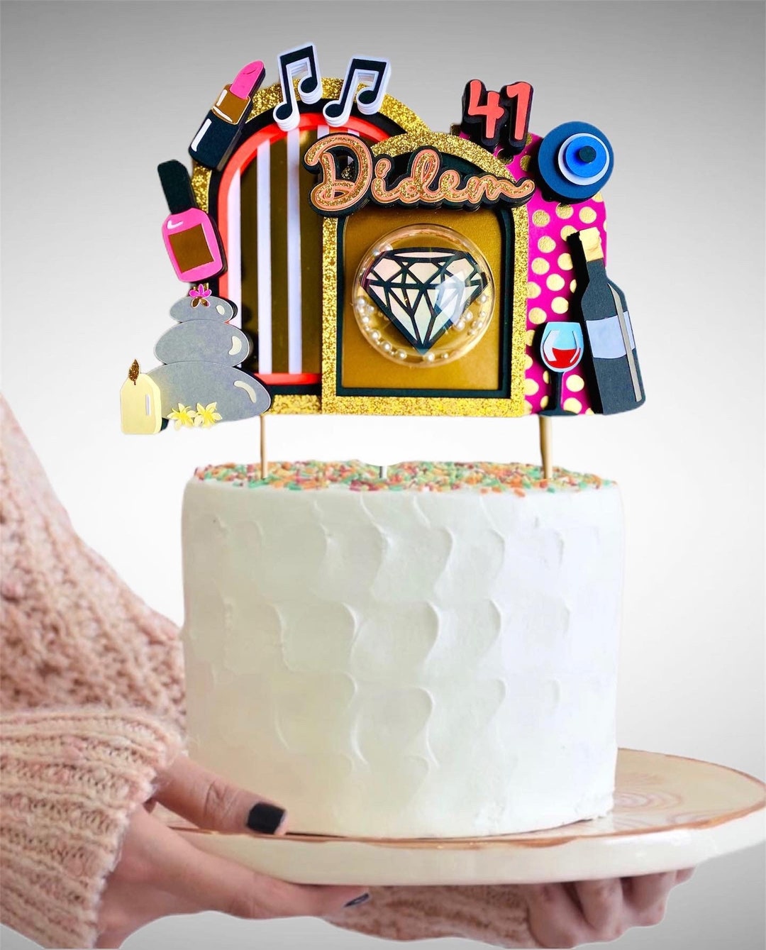 Fashion Shaker Cake Topper, Cake Topper for Women, Make up Cake Topper ...