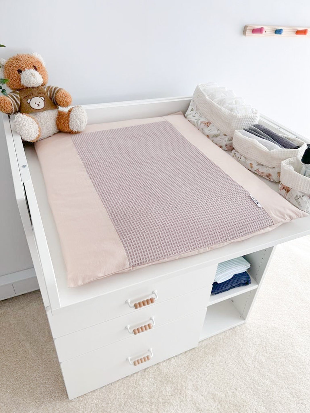Beige Changing Mat in Fabric, Baskets for Nursing, Station Pad, Baby ...