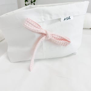 White Baby Girl Pink Changing Pad, Long Pillow and Baskets Utensilos ...