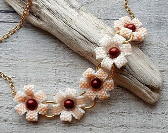 Bead flower necklace | Etsy