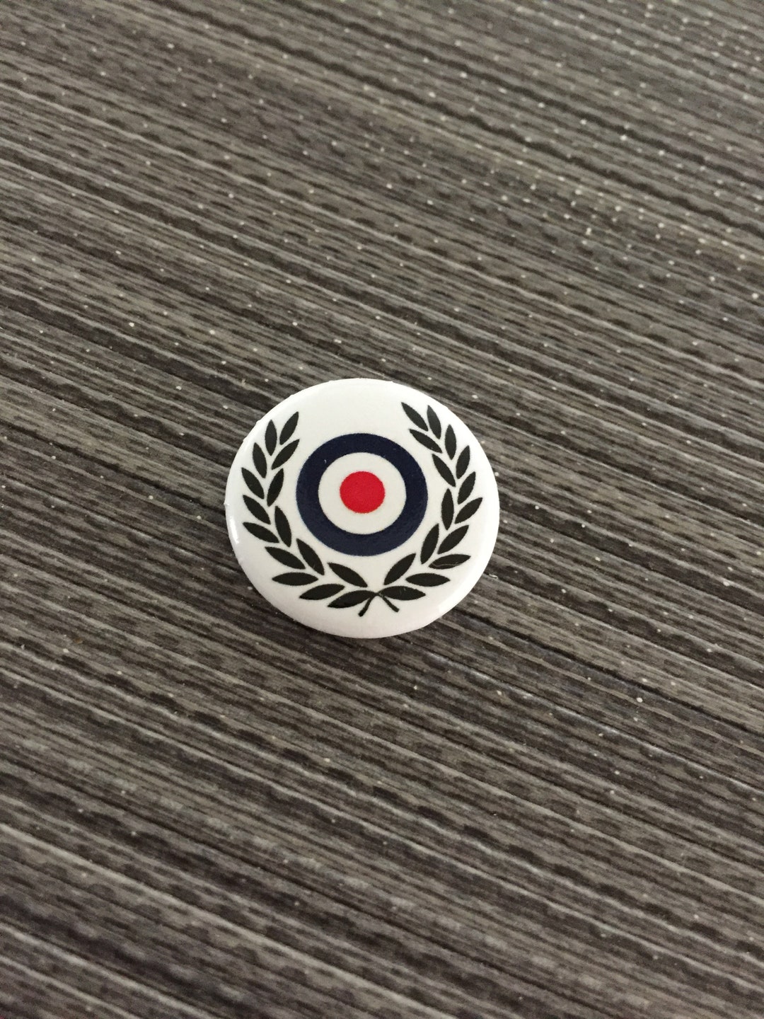 MODS Laurel Leaf Target Bulls Eye 1" Pin Button Badge - Etsy