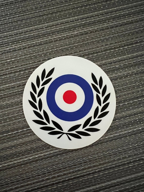 MOD BULLSEYE & Laurel Leaf 3 Circle Sticker - Etsy