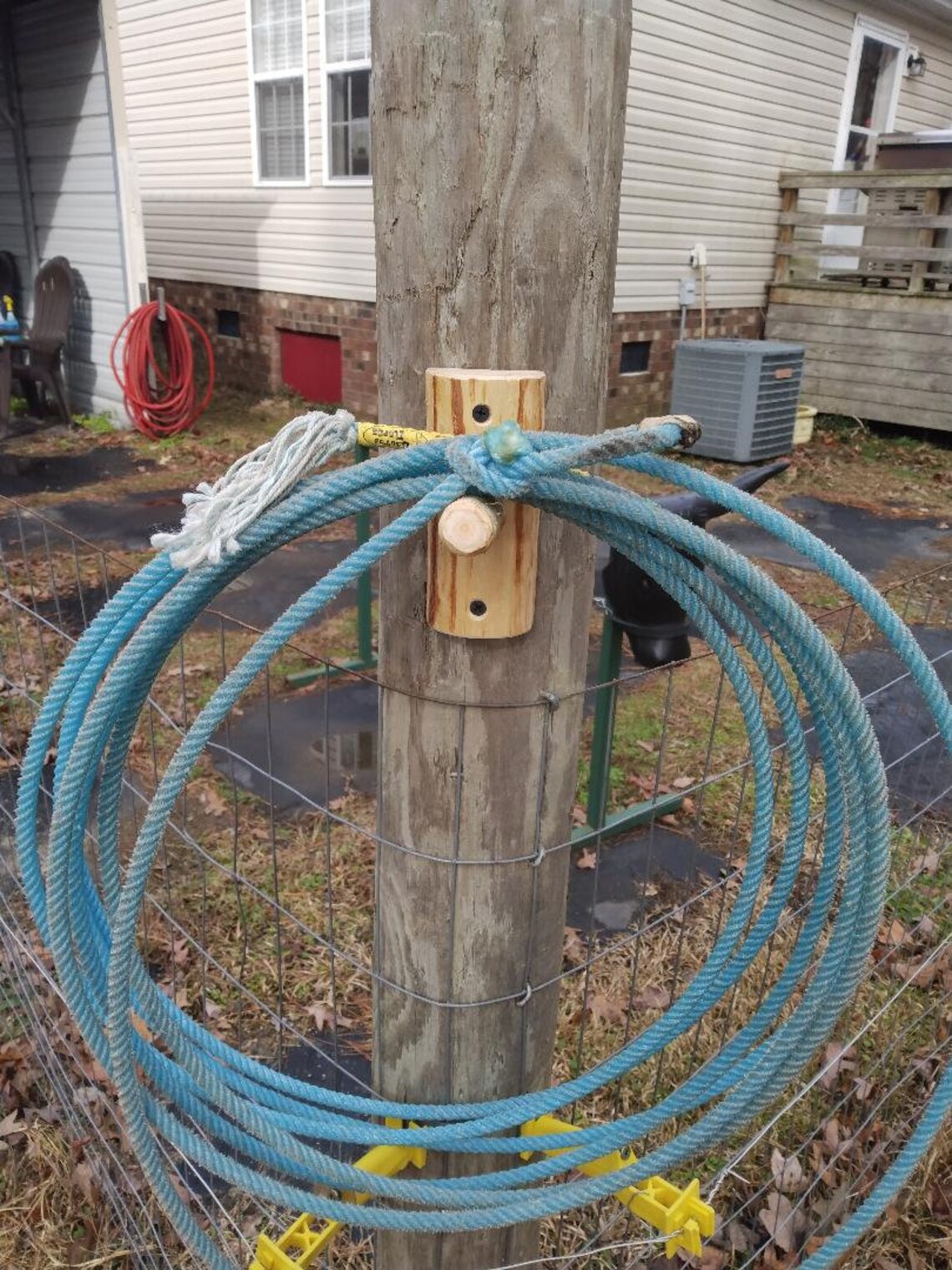 Cowboy Bunkhouse Timber Log Hook. Horseshoe, Blacksmith, Yellowstone ...