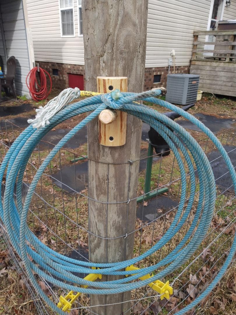 Cowboy Bunkhouse Timber Log Hook. Horseshoe, Blacksmith, Yellowstone ...