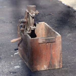 Antique Corn Sheller Husker on Primitive Box Little Giant - Etsy