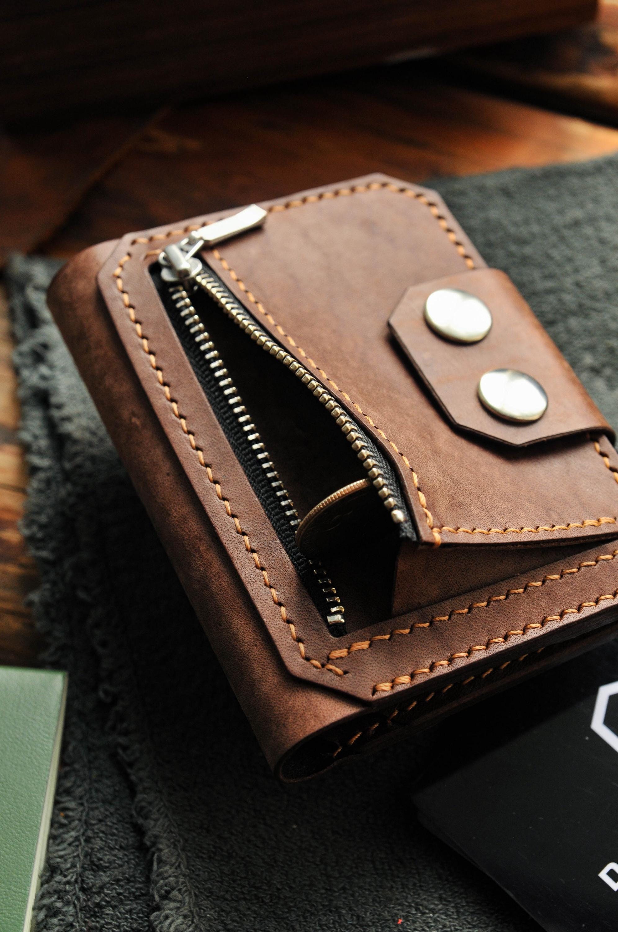 EDC Wallet, EDC Pouch, EDC Organizer, Victorinox Spartan, Fisher Pen ...