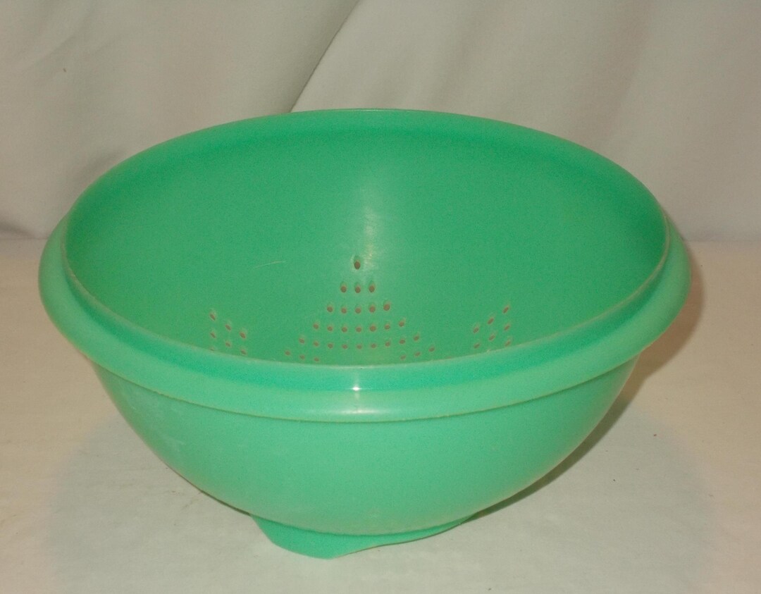 Vintage Tupper Ware Tupperware 339 Jadite Green Colander Strainer Nice ...