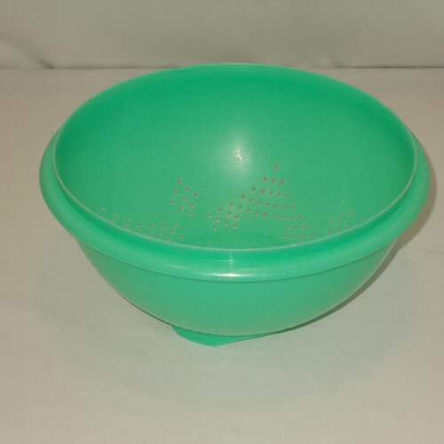 Vintage Tupperware Colander plastic Tupper Ware Strainer - Etsy