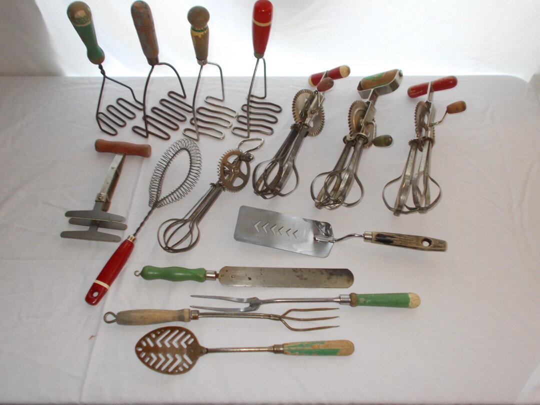 Vintage 15 Piece Lot Set A&J Androck Ekco High Speed Hand Mixer Masher ...