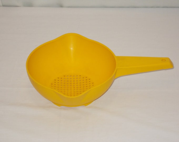 Vintage Tupperware 1200 Yellow Colander Strainer NICE Piece - Etsy