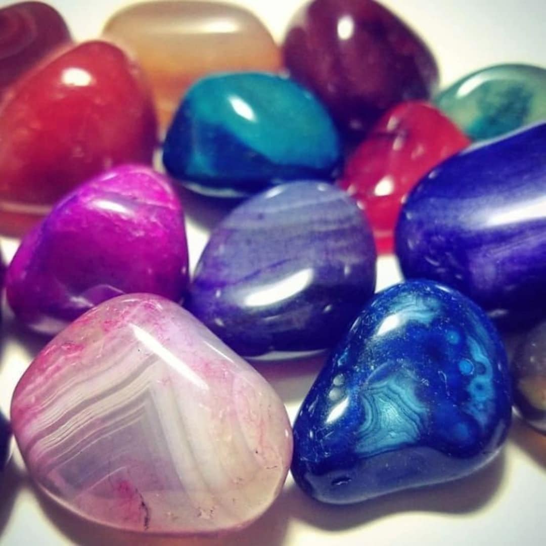 Dyed Agate Tumbled Stones Crystal Healing Rock Collection Polished Gems ...