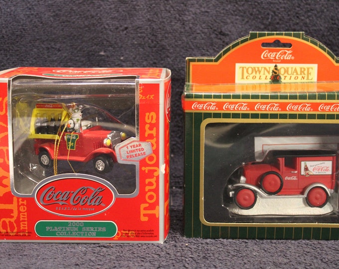 Choice: Coca Cola 2000 Platinum Series Polar Bear in Old Coke Delivery ...