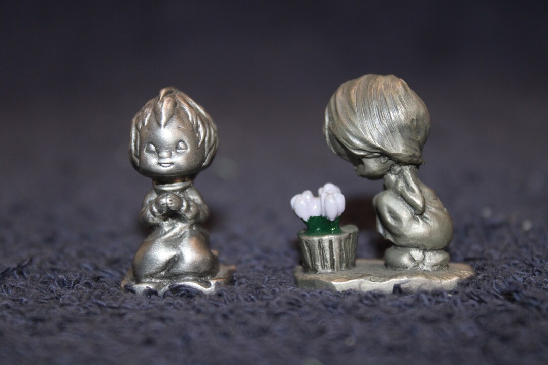 Choice: 1975 Hallmark Fine Pewter Boy Praying Mini Pewter OR Hallmark ...
