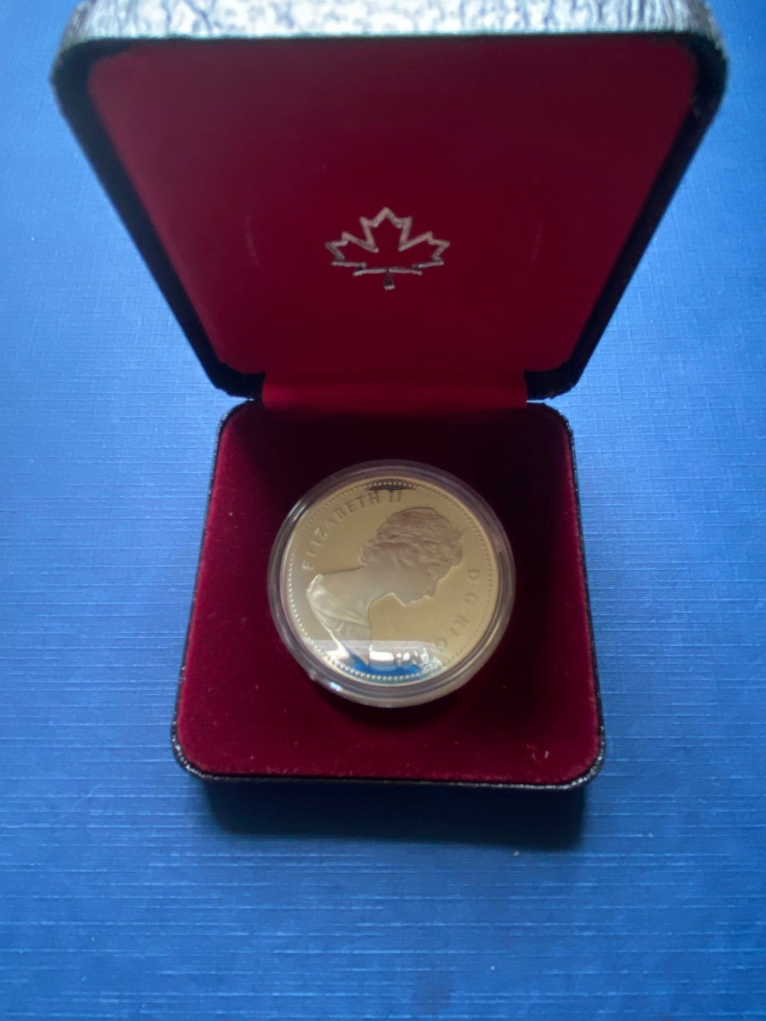 Royal Canadian Mint 1982 Canada Dollar Commemorative 1 Dollar W/ Box ...