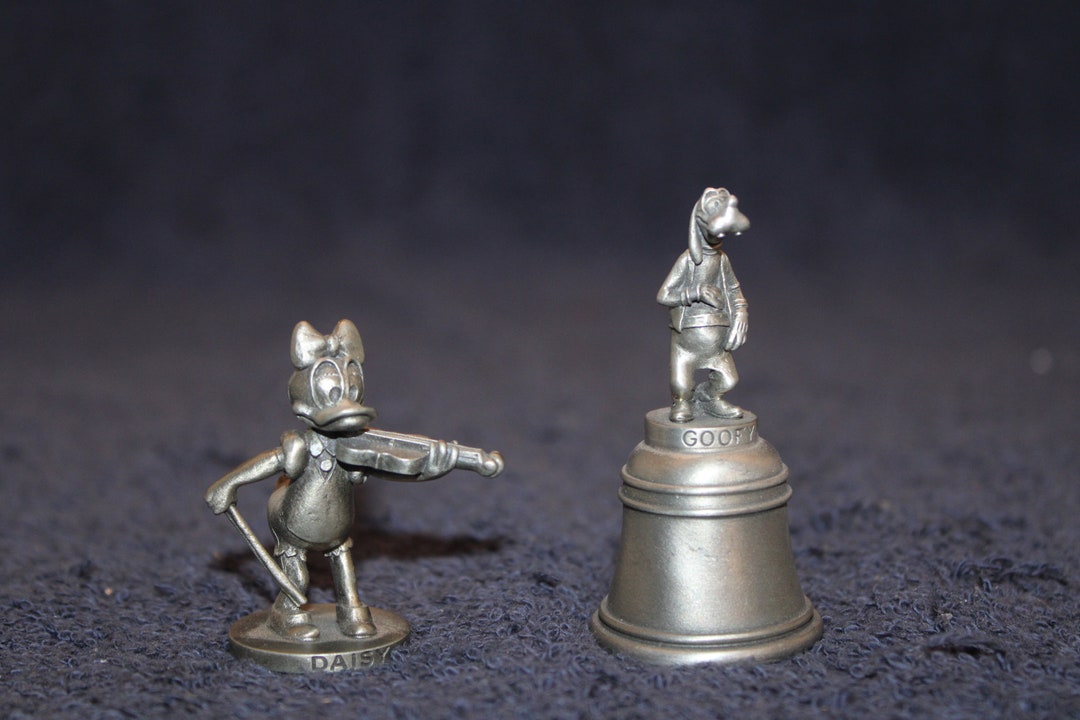 Choice: Vintage Disney Schmid Fine Pewter Daisy Duck With Violin OR ...