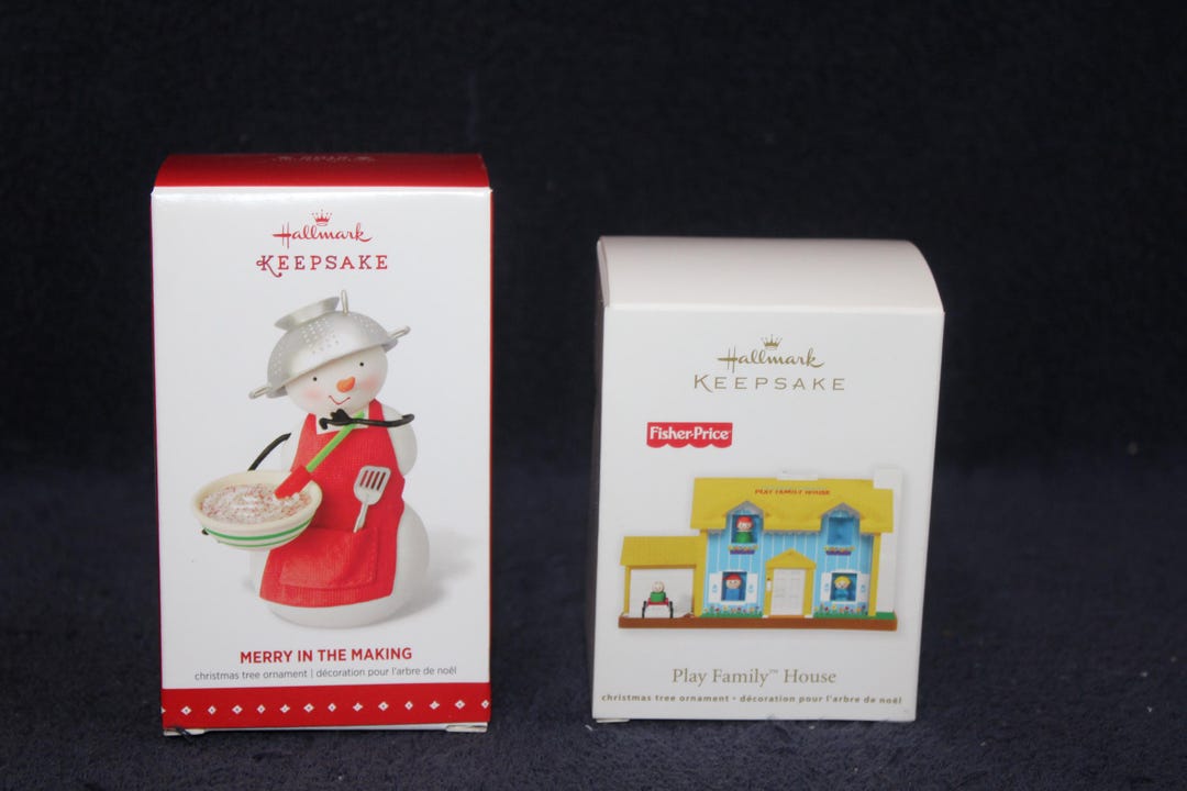 Choice: Hallmark Keepsake Ornament Club "merry in the Making" OR ...