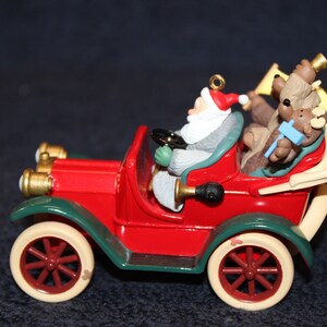 Choice: Hallmark Keepsake Ornament 2001 Snoozing Santa Wind up Animated ...
