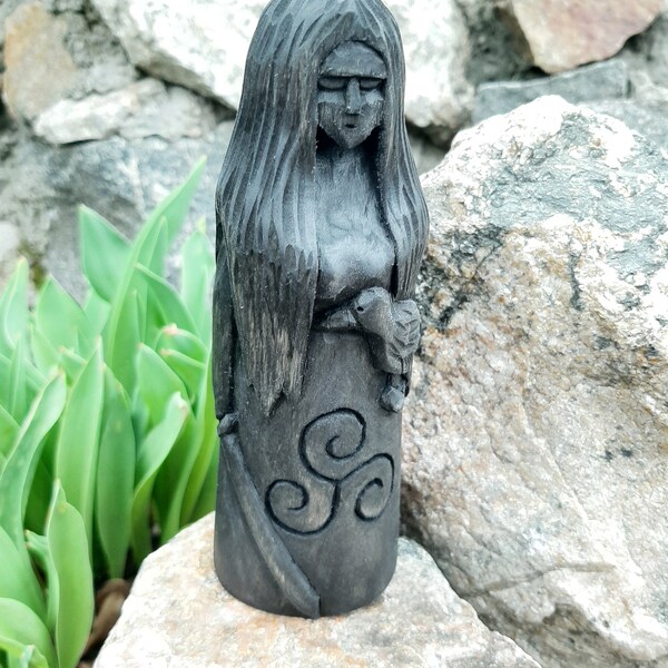 Celtic Goddess Statue - Etsy