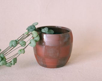 Purple Wavy Checkerboard Pattern Handmade Ceramic Plant Pot Medium ...