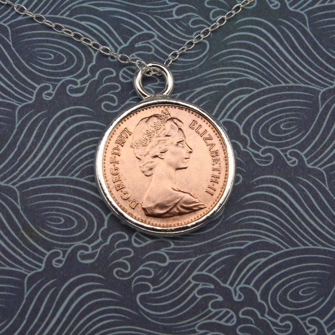 Pick a Year / 1971-1984 UK Half Penny Sterling Silver Cabochon Pendant ...