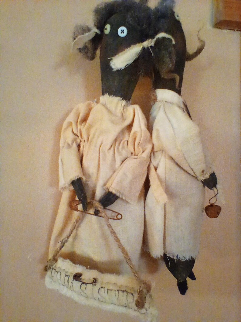 Set of Two Primitive Prairie Sisters Scented Folkart Rag Dolls With ...