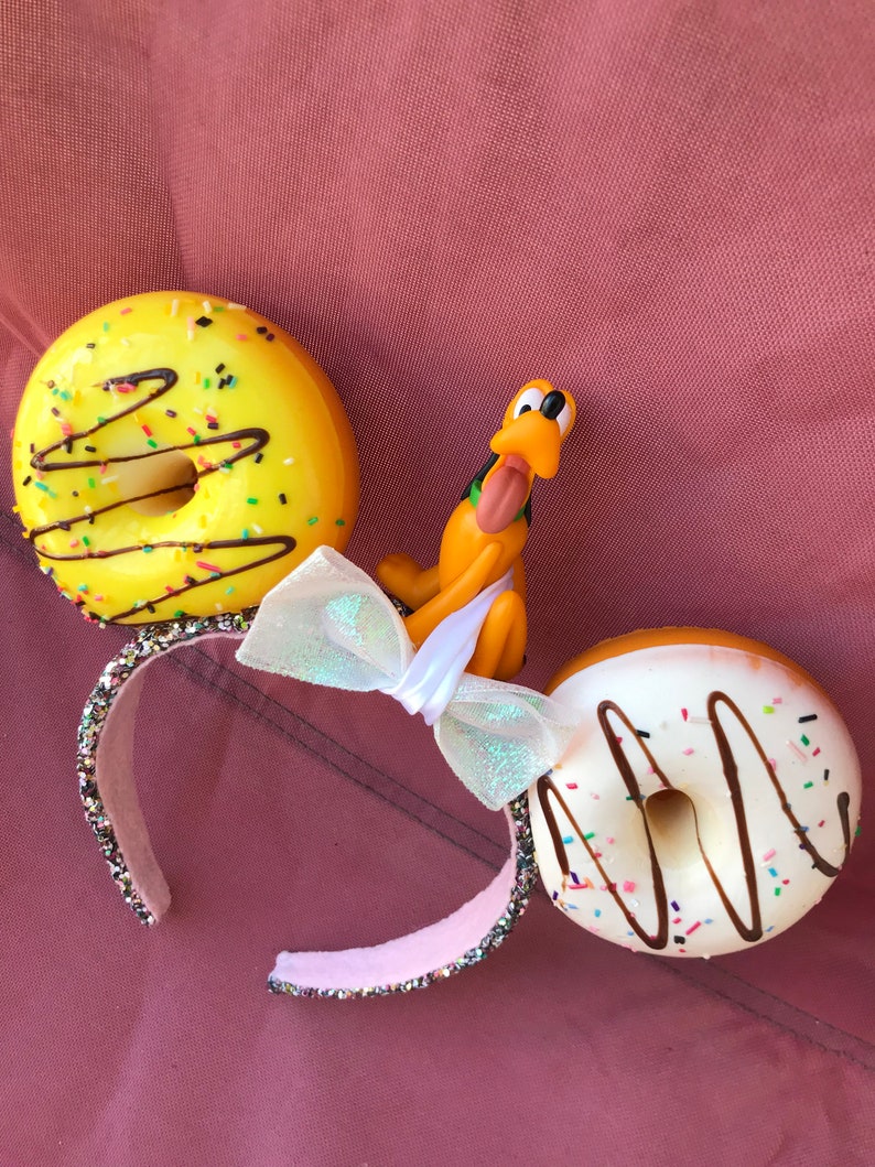 Disney Donut Ears SCENTED Donut Mickey Mouse Ears Scented Snack Ears ...