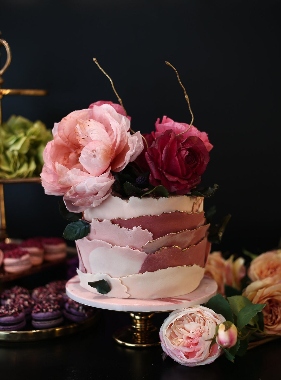 Wafer Paper Peony: Edible Wedding Cake Flower Topper - Etsy