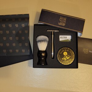 PREMIUM SHAVING GIFT Set - Presented by - 'the Personal Barber ...