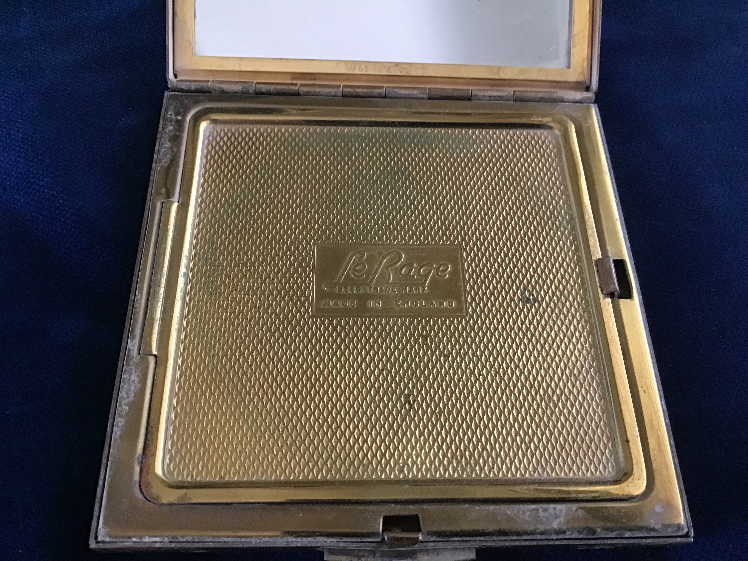 Vintage 45s Le Rage Compact Powder. Vanity & Beauty Compact - Etsy ...