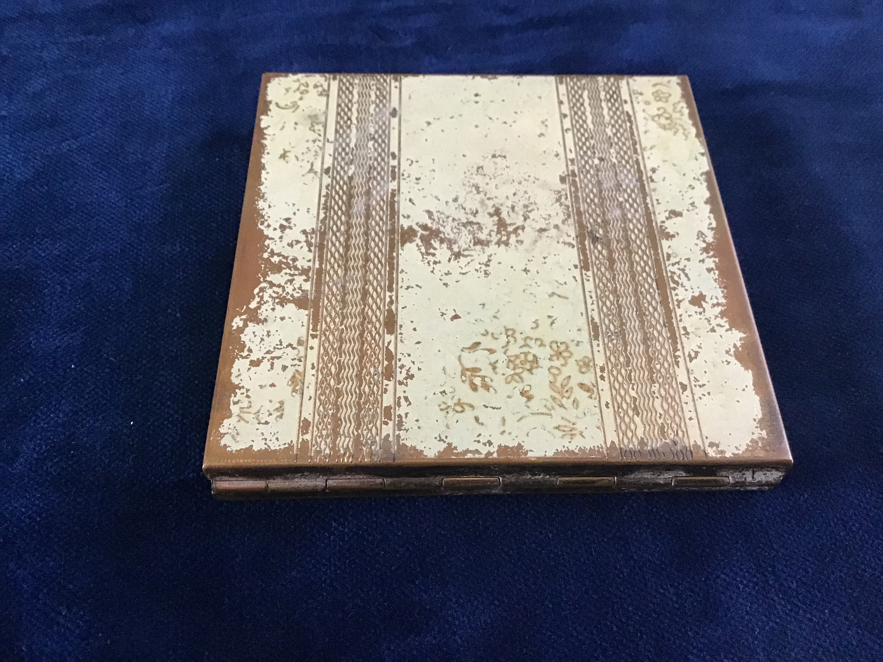 Vintage 45s Le Rage Compact Powder. Vanity & Beauty Compact - Etsy ...