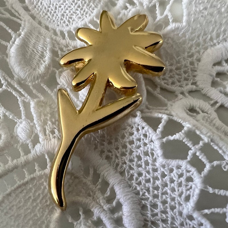 Edelweiss Brooch - Etsy