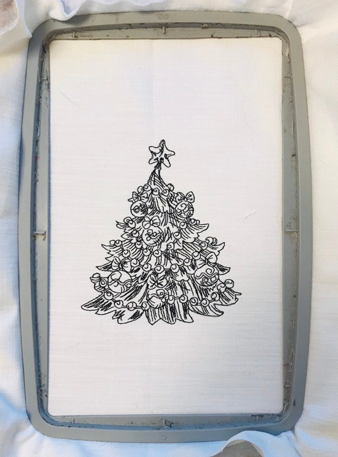 Vintage Christmas Tree Sketch Redwork Embroidery Design 2 | Etsy