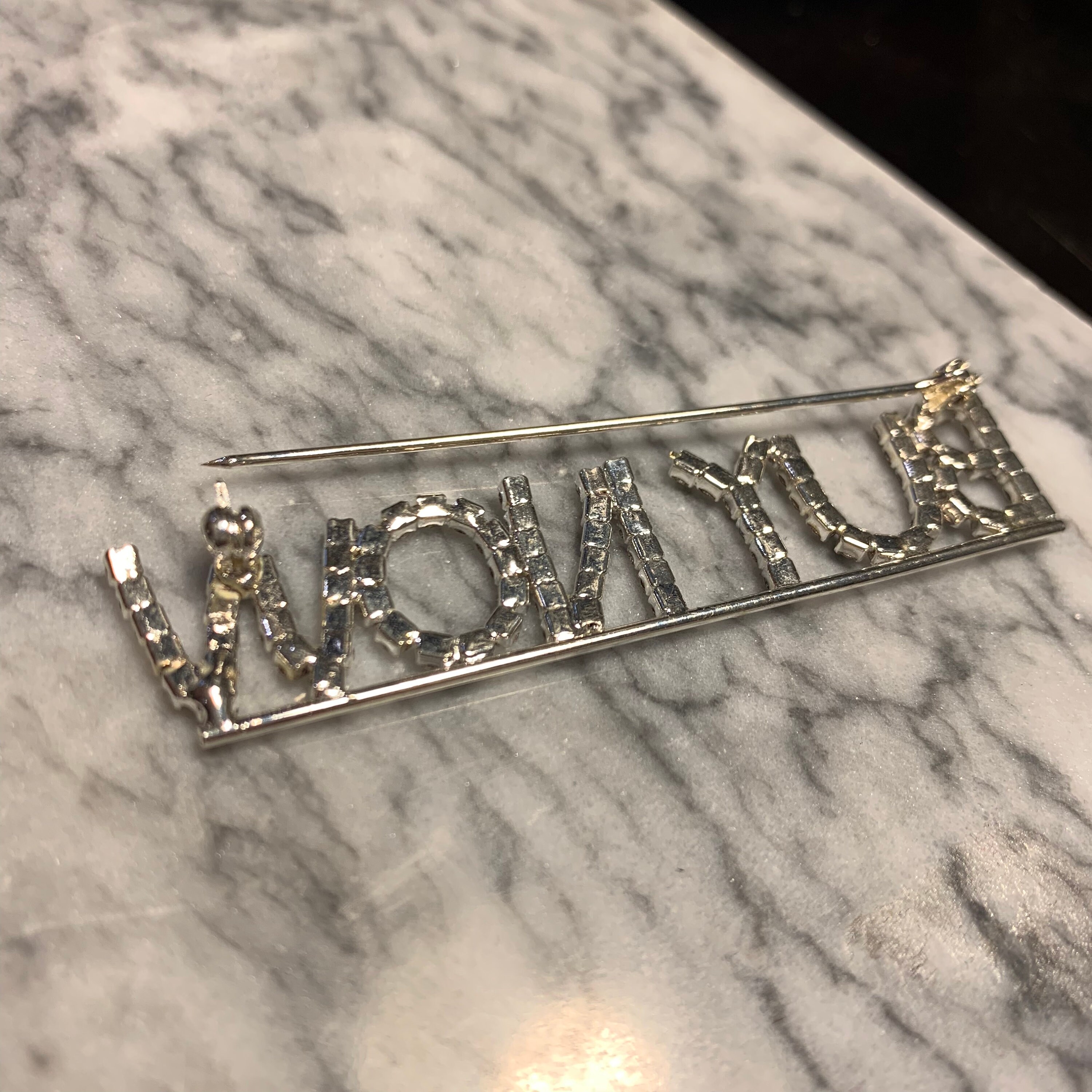 Realtor Pin COMPRAR AHORA bling pin bling nametag real estate pin ...