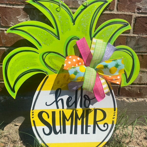 Pineapple Door Hanger - Etsy