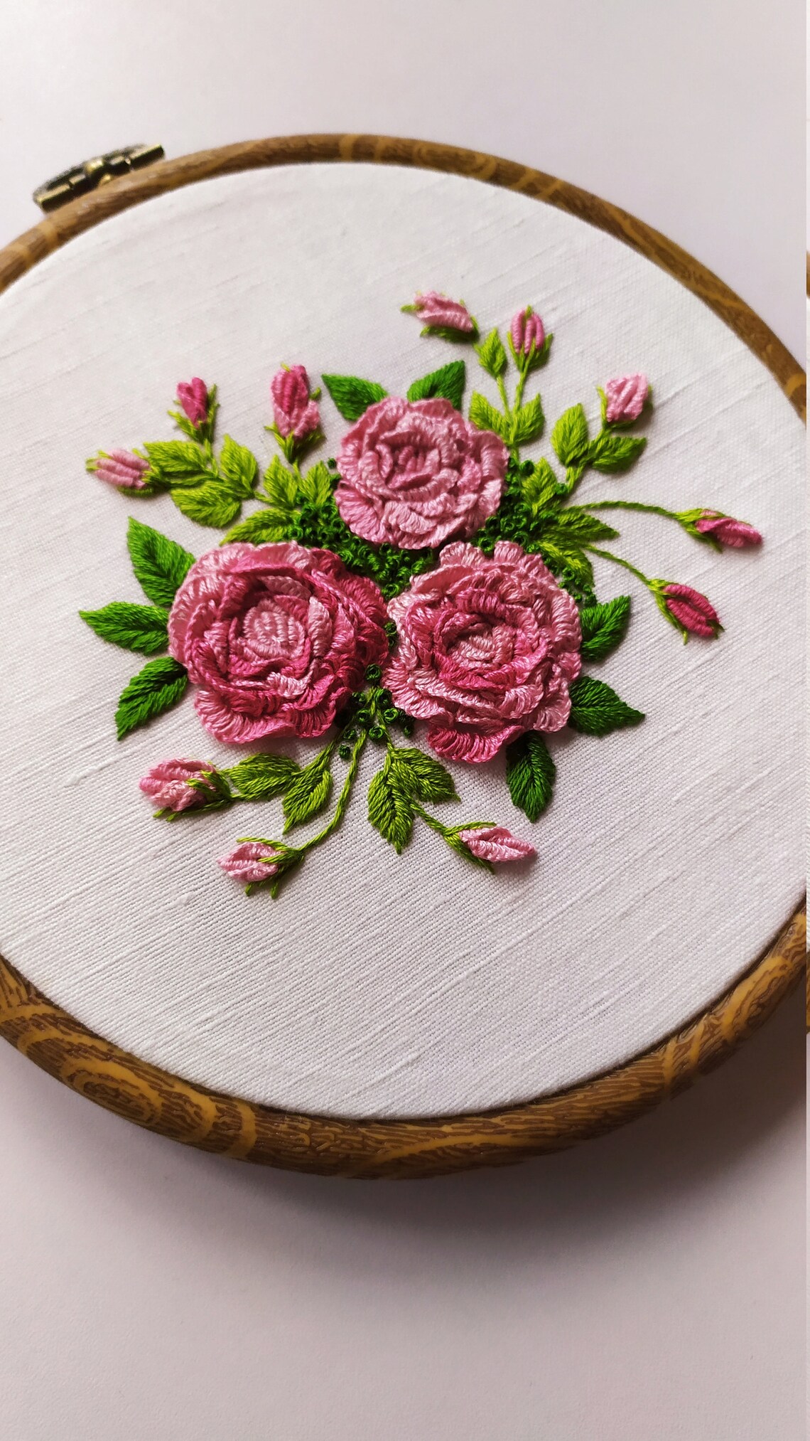 3d Embroidery, Roses Flowers, Embroidery Flowers, Modern Embroidery ...