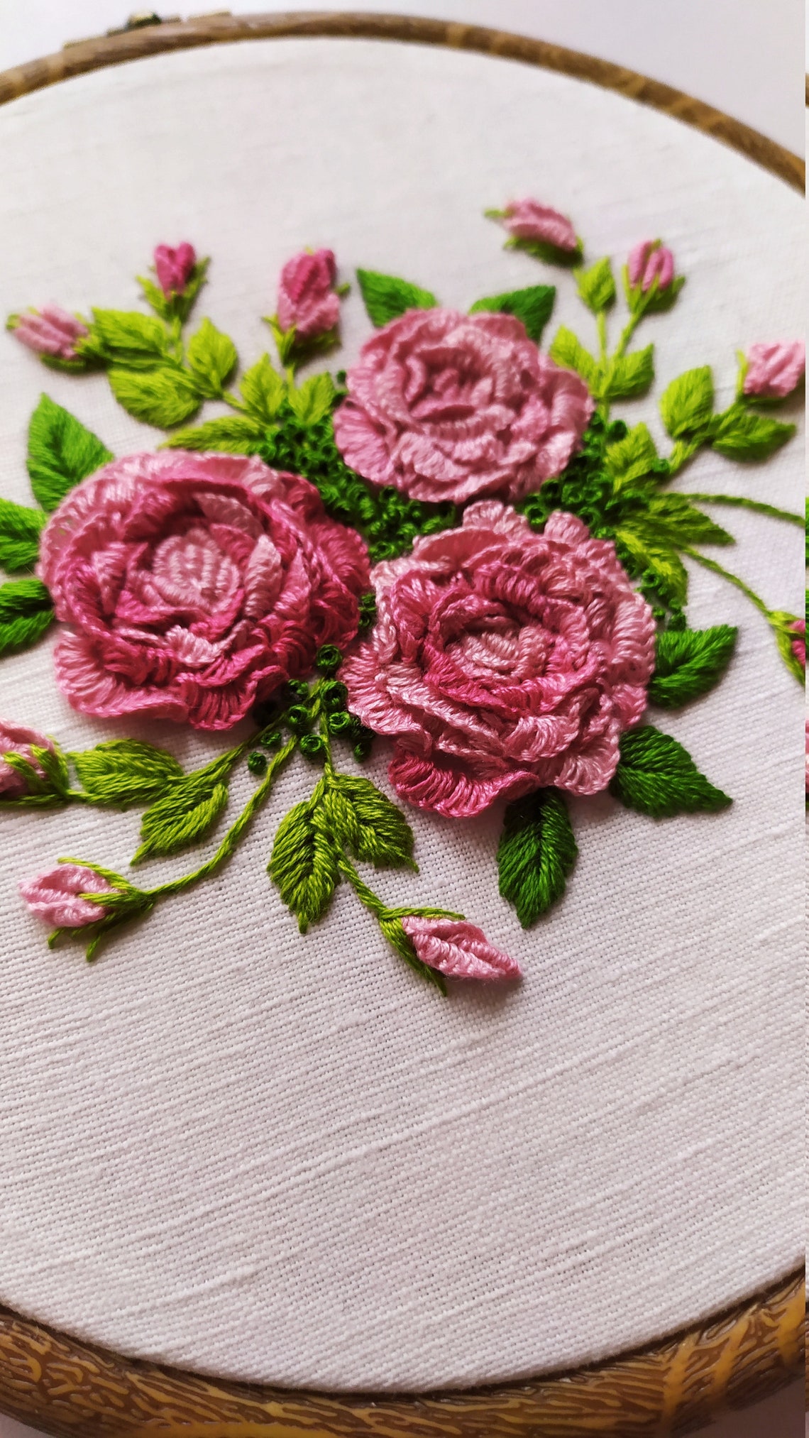 3d Embroidery, Roses Flowers, Embroidery Flowers, Modern Embroidery ...