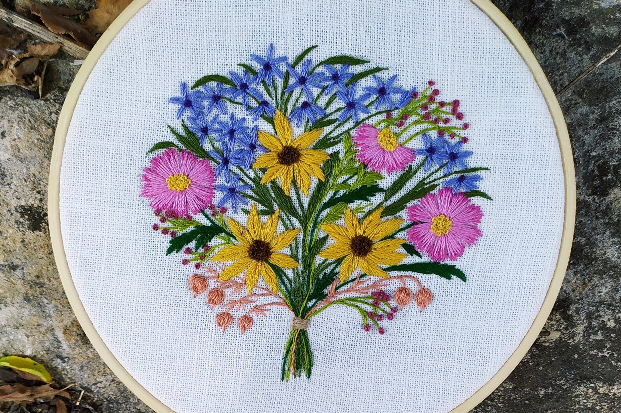 Embroidery Flowers, Bouquet of Flowers, Thread Painting, Embroidery Art ...