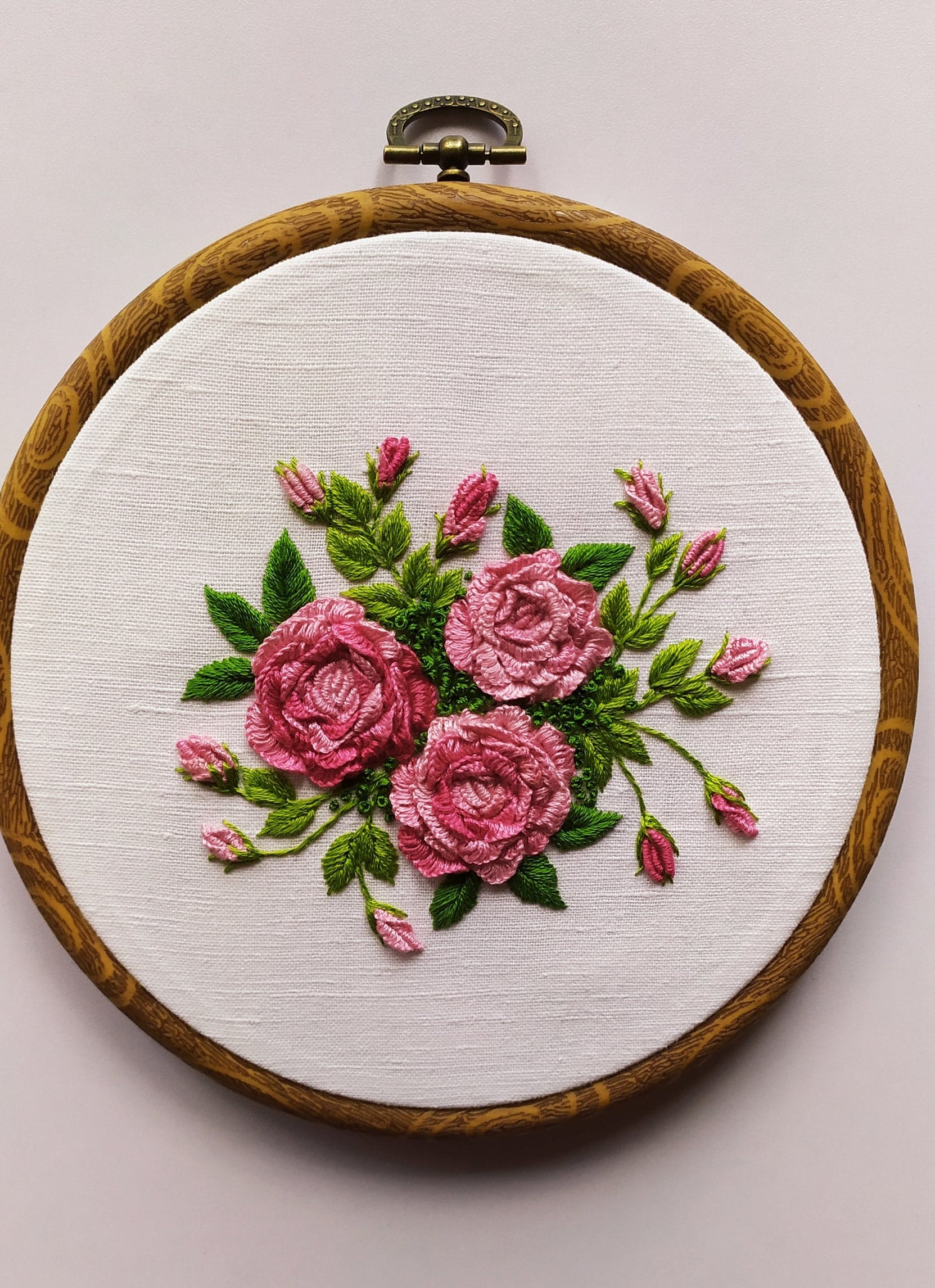 3d Embroidery, Roses Flowers, Embroidery Flowers, Modern Embroidery ...