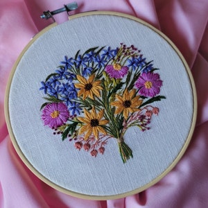 Embroidery Flowers Bouquet Of Flowers Thread Painting | Etsy