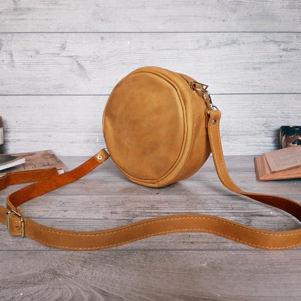 Round Leather Purse - Etsy