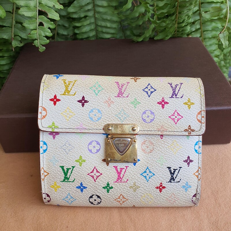 Louis Vuitton Wallet - Etsy