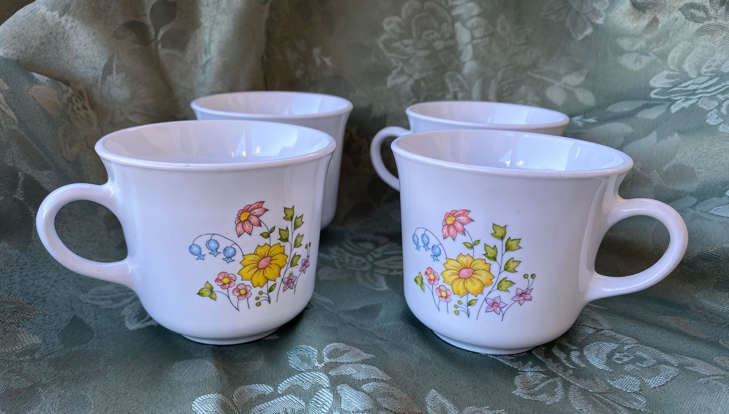 Vintage Corelle by Corning Meadow Pattern, Set of 2 Salad Plates, Set ...