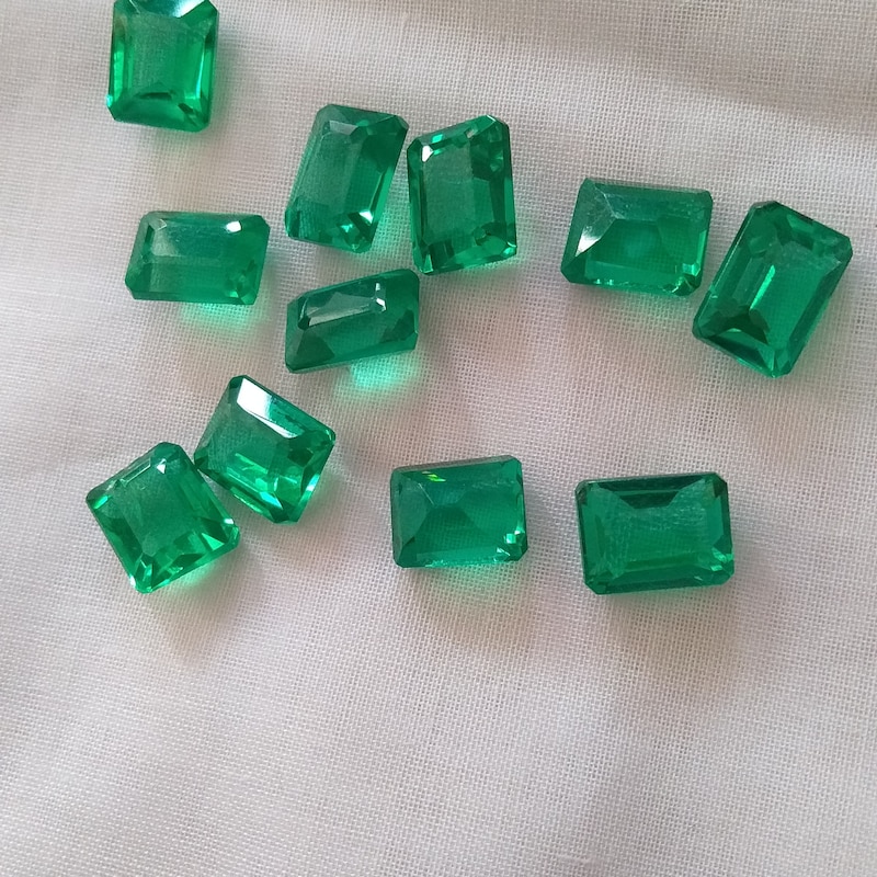 Emerald Quartz - Etsy
