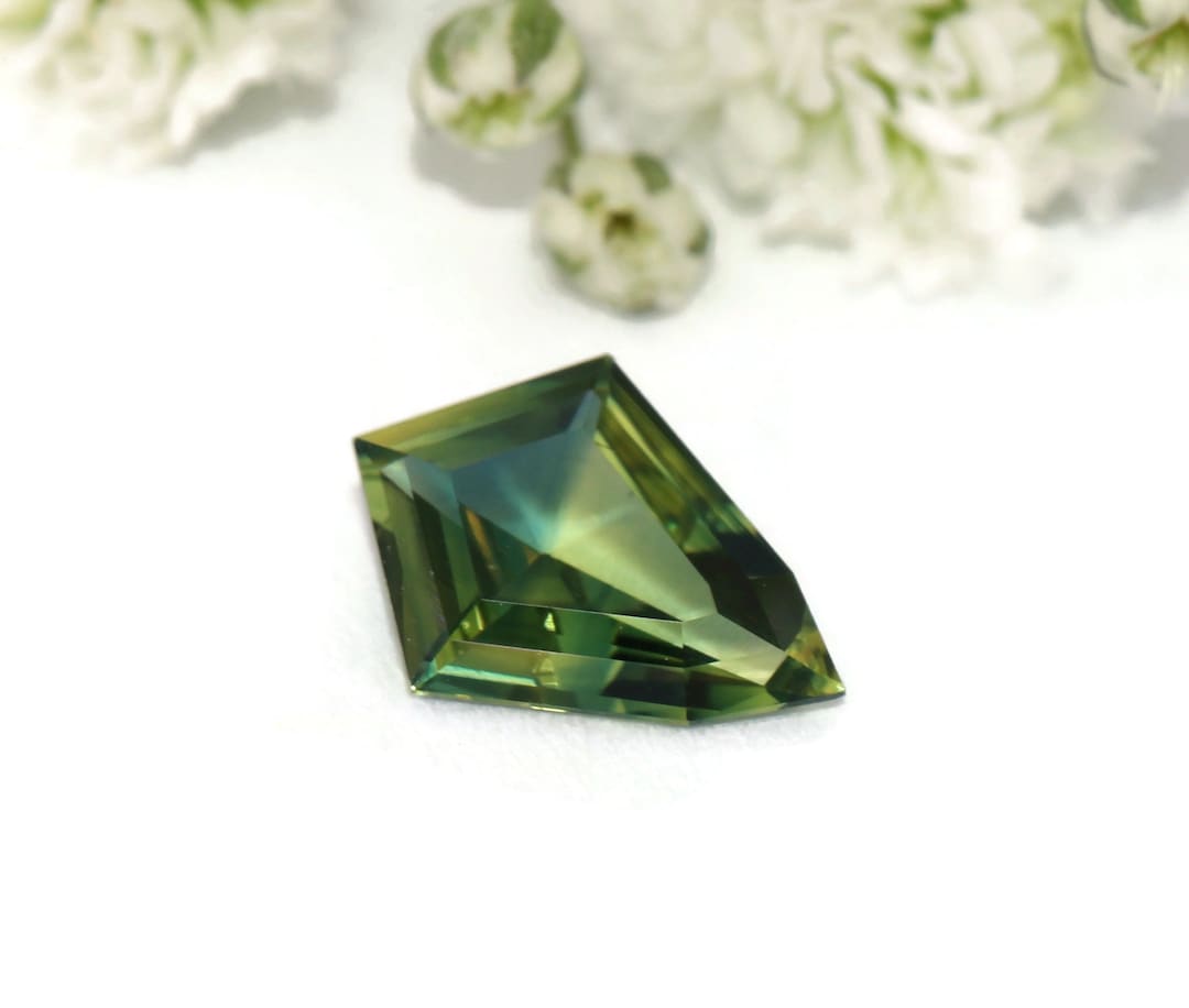 Custom Cut Geometric Kite Shape Green Blue Natural Sapphire Gemstone ...
