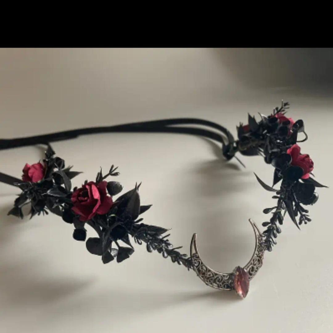 Gothic Style Enchanted Tiara - Etsy