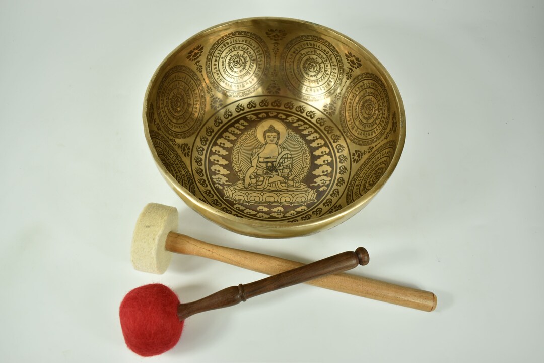 Singing Bowl Engraving - Buddha/om Symbol - 1923 Gr. 28 Cm - Cymbal ...