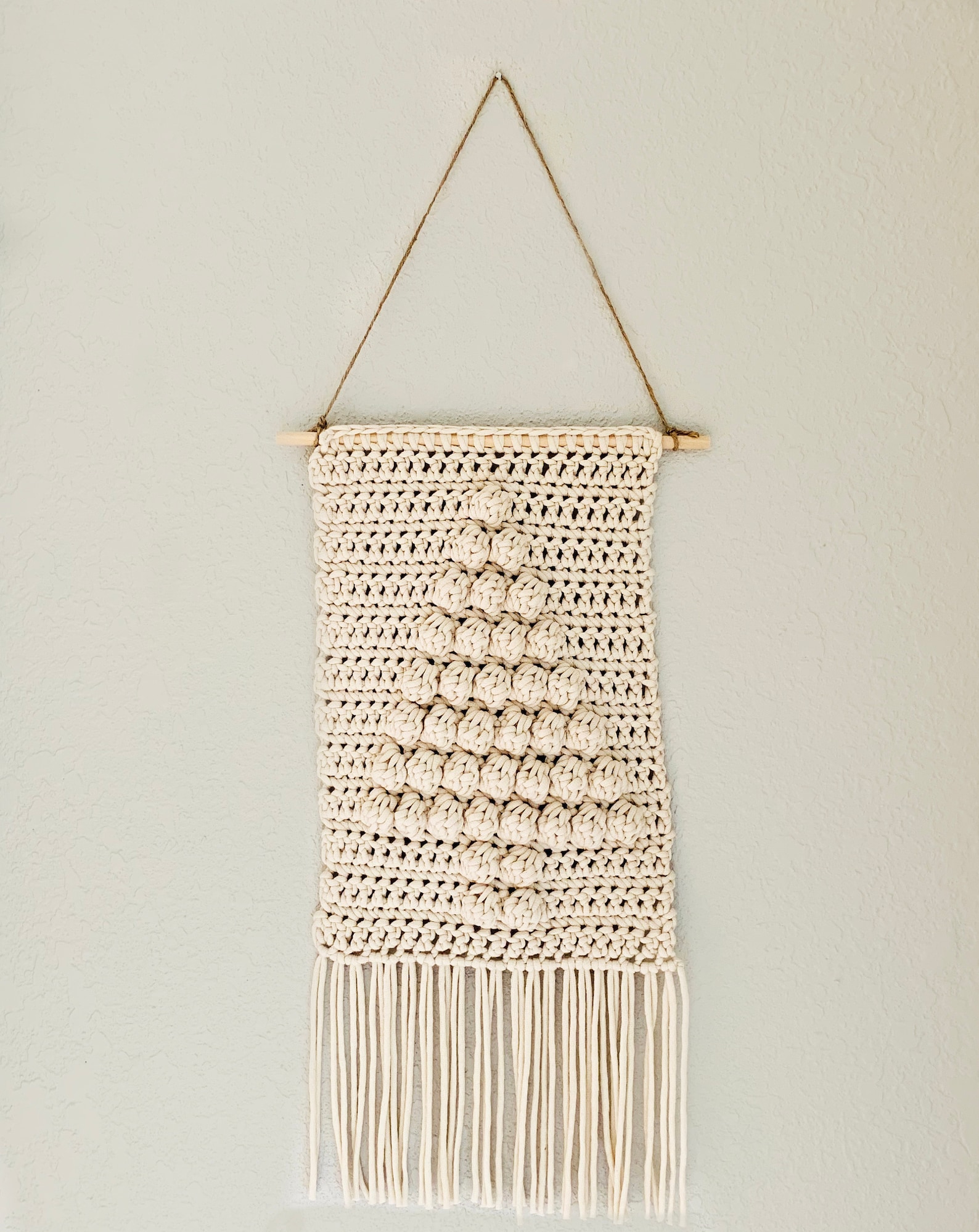 Crochet Pattern // Christmas Tree Wall Hanging - Etsy