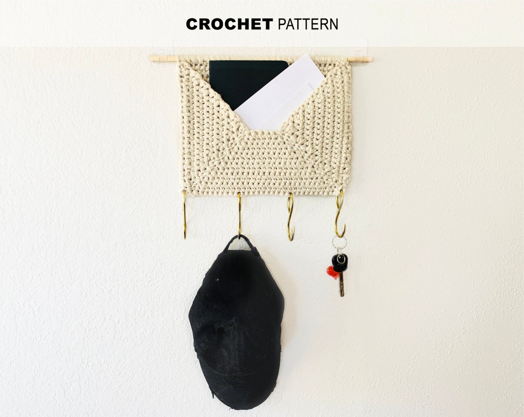 Crochet Pattern // Wall Pocket Envelope - Etsy