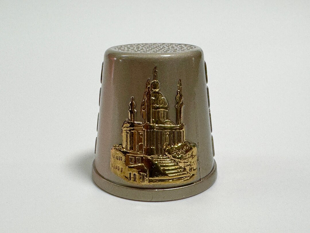 Collectible Sewing Thimble, Enameled Metal Thimble, Gift for Seamstress ...